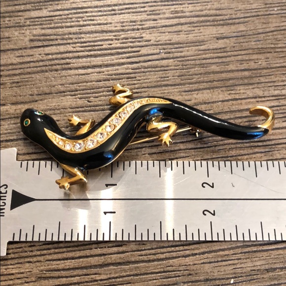 Vintage | Jewelry | Vintage Avon Black Enamel Salamander Lizard Pin ...